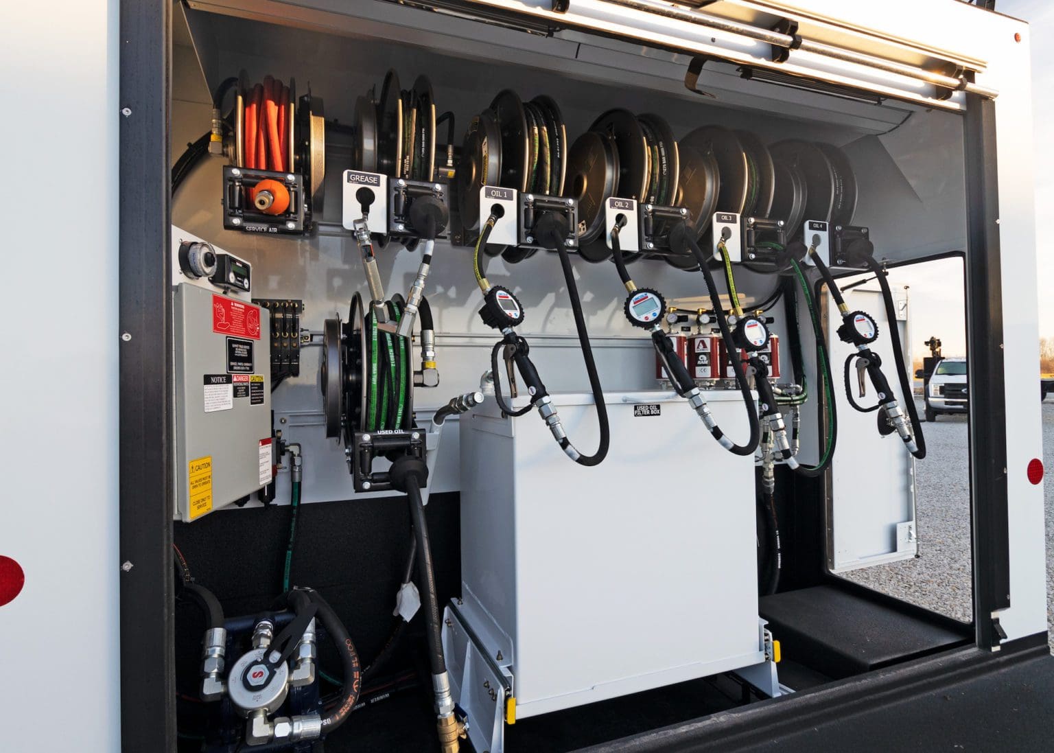 A Guide to Lube Trucks and Lube Equipment