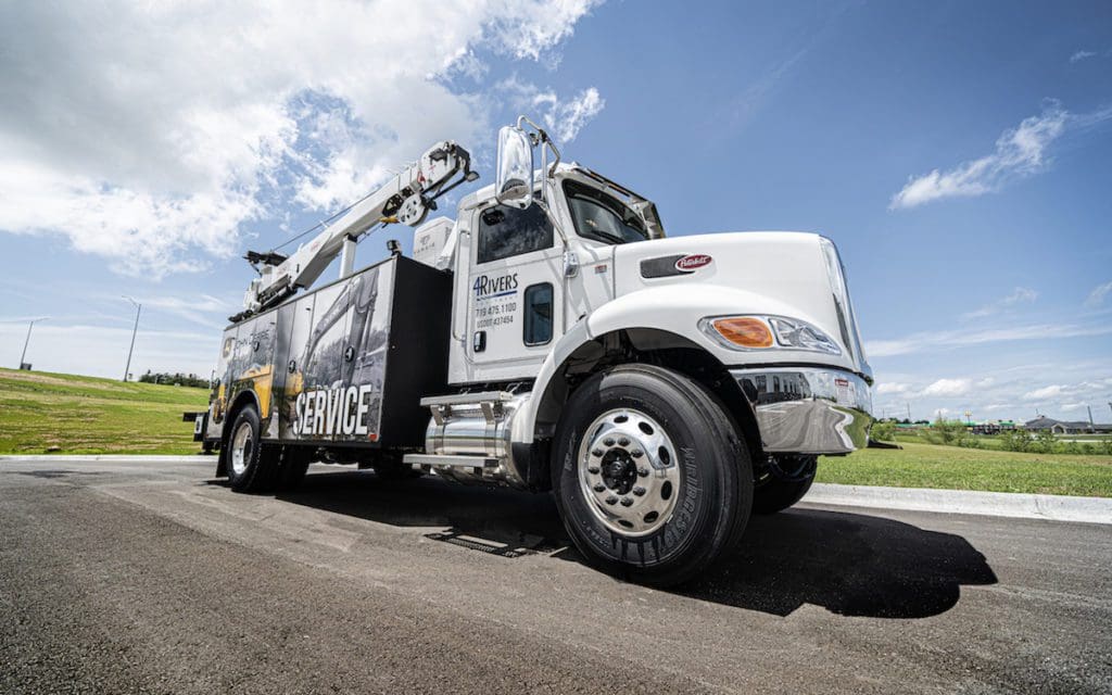 Oil and Gas Service Trucks - Summit Truck Bodies