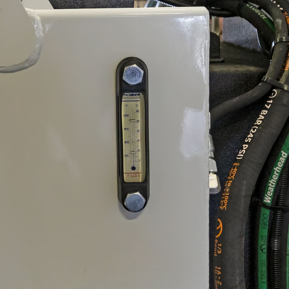 Site Fluid Level Gauge - Summit Truck Bodies